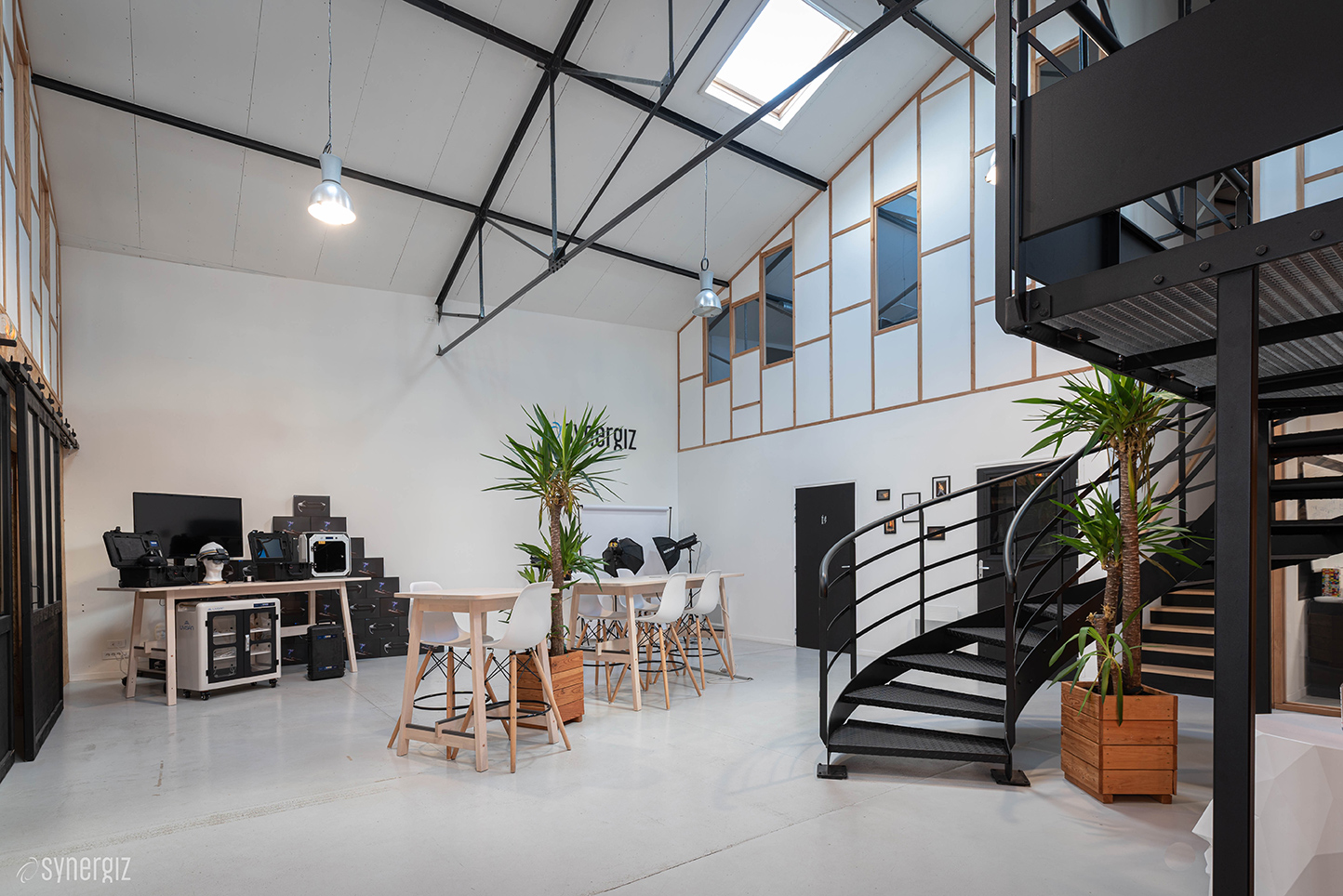 Working in mixed reality at Synergiz